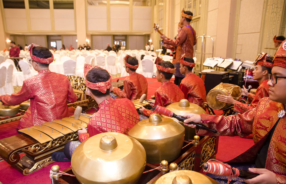 Contemporary Songket transformation – Nur Songket